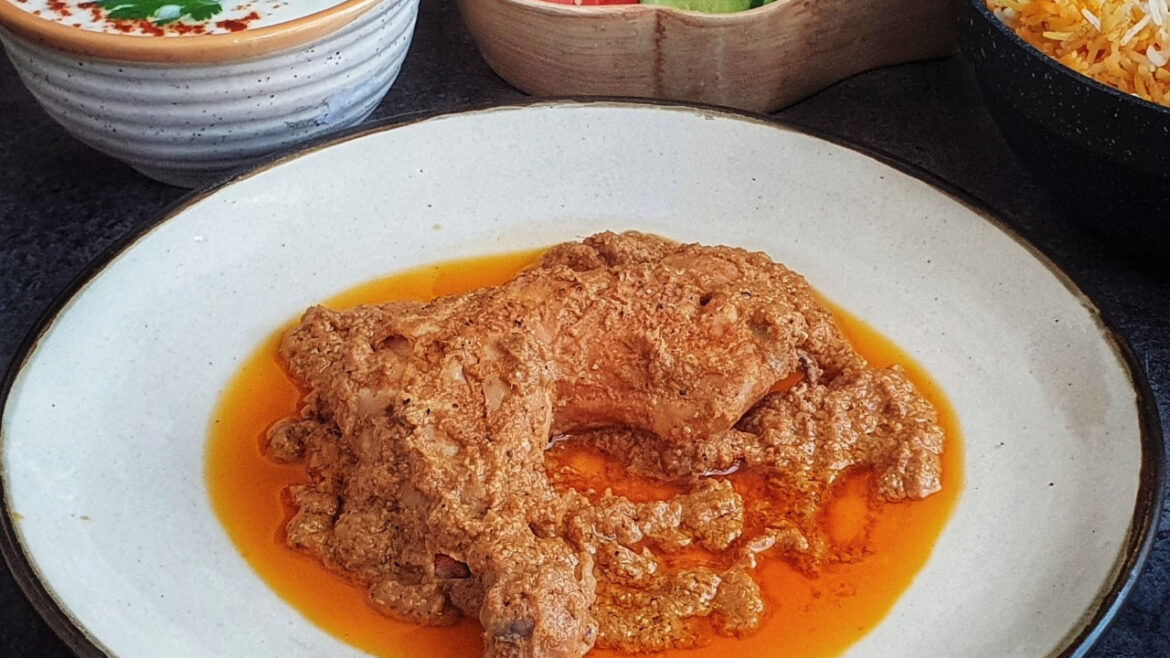 Kolkata Chicken Chaap – Reetika Mitra